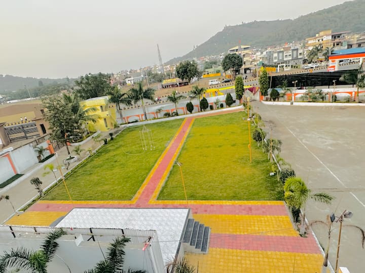Lake View Resort - An Ideal Getaway! - Ramtek