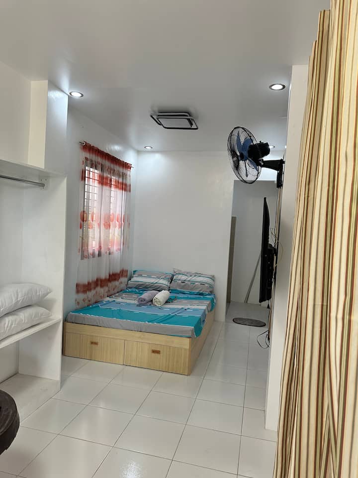 Family Room @ Ma Compound - Naga