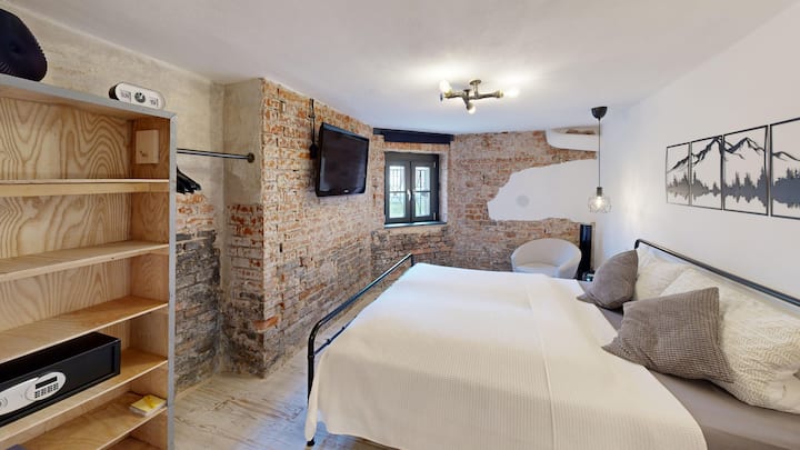 Apartment 22 - Coburg