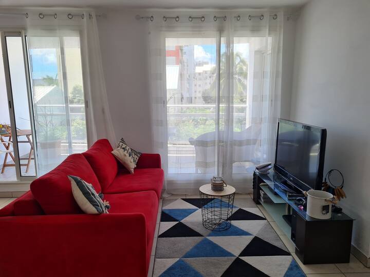 Saint-denis : T3 éLégant, 2 Chambres, 5 Pers. - Saint-Denis