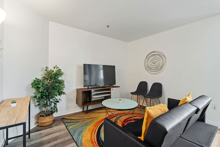 1br With Direct Skybridge Access #4 By Cozysuites - University Heights – Indianapolis
