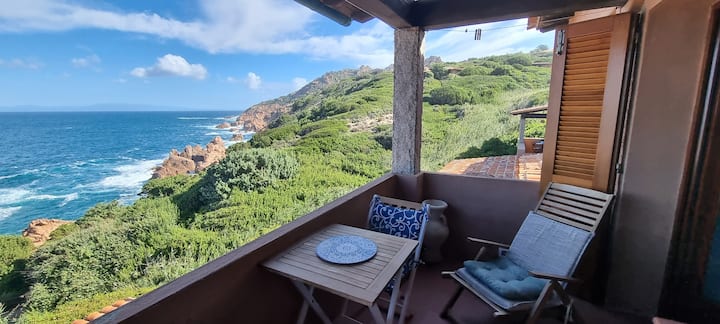 Panoramico A 50 Mt. Dal Mare - Costa Paradiso