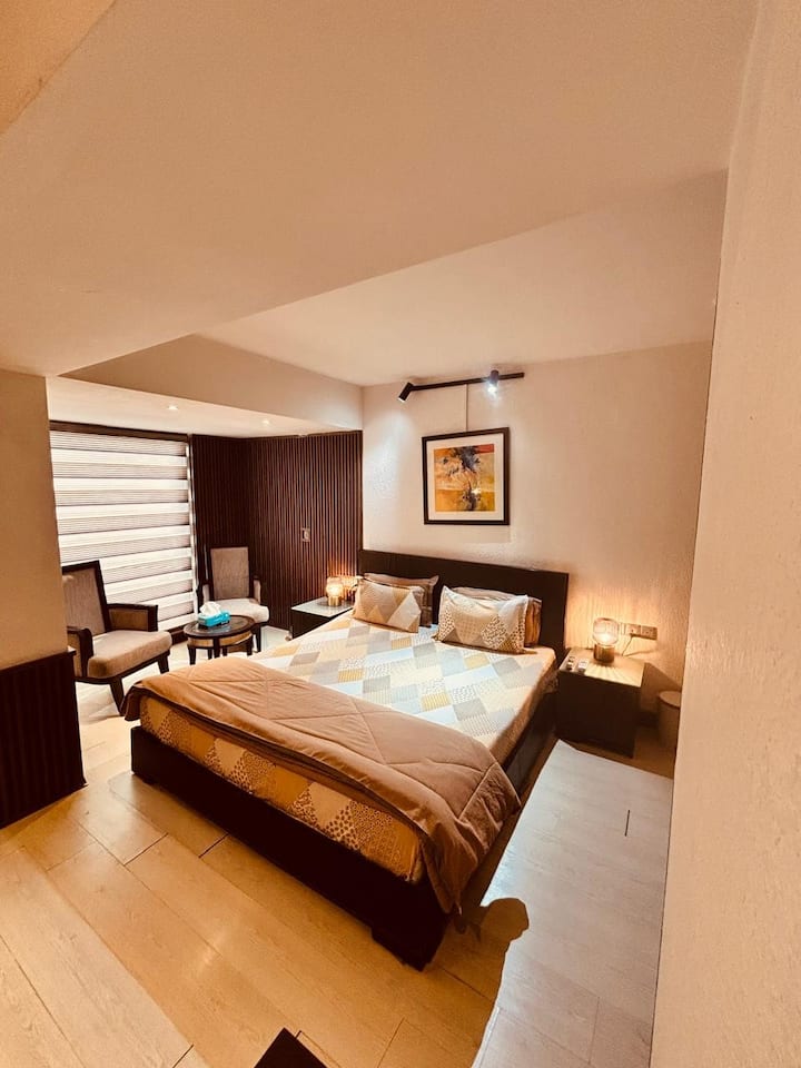 Executive Room No. 3 - Mumbai