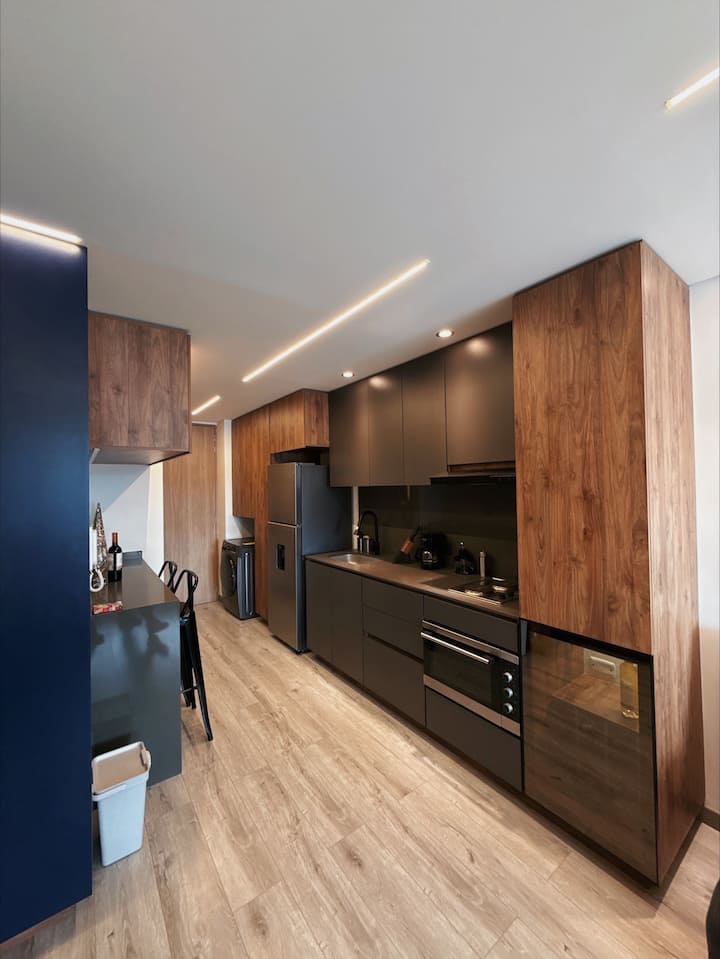 Aparta Estudio Hermoso En Chía - Chía