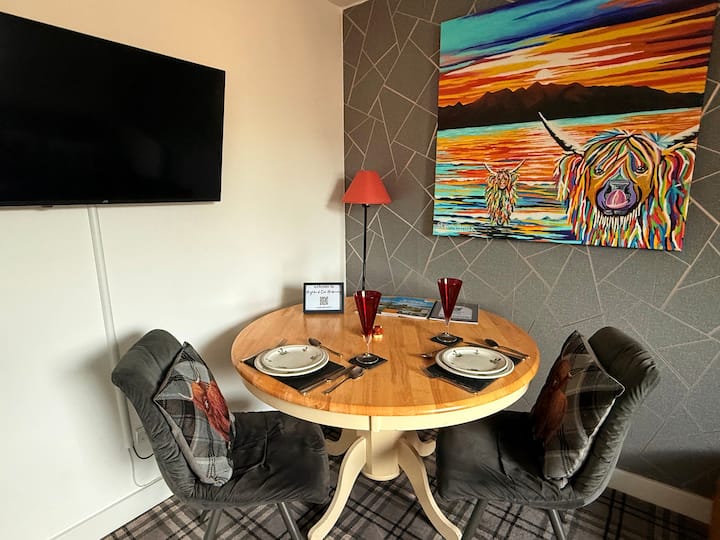 Highland Cow Hideaway-flat Inverness With Parking - Loch Ness