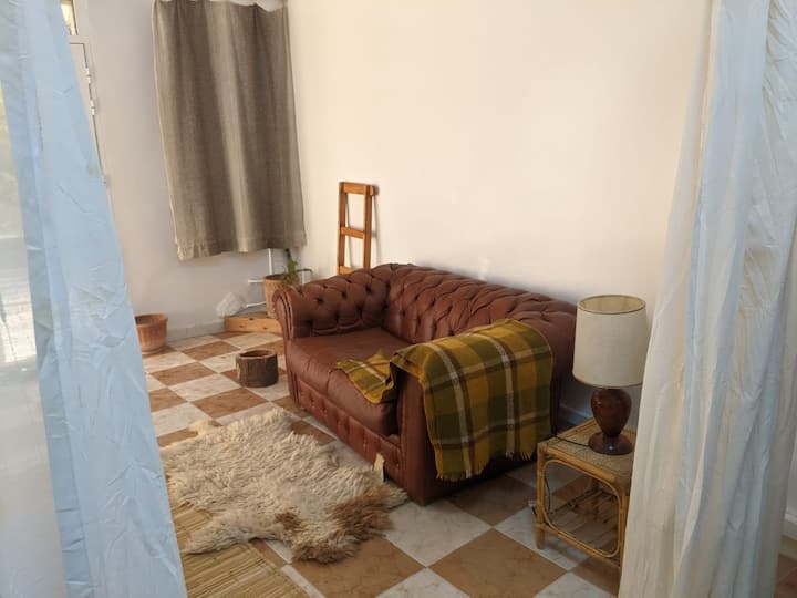 Peaceful Duplex, Just 10 Minute Walk To The Center - Tánger