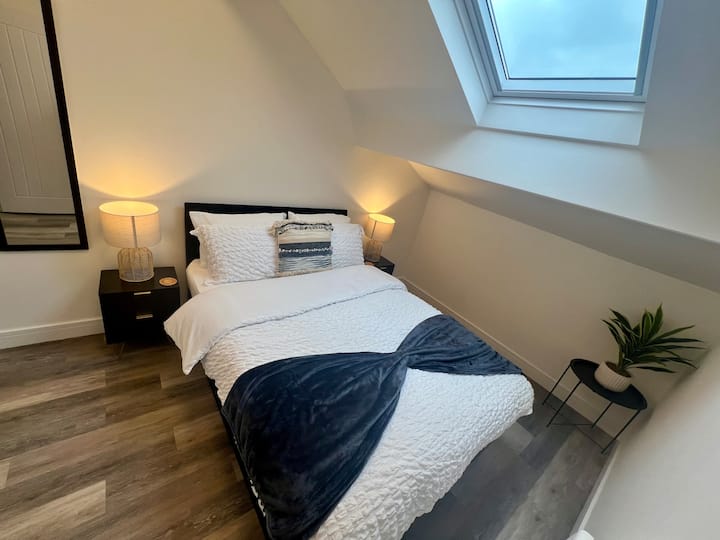 New 2 Bed Preston City Centre Flat - Sleeps 4 - Preston