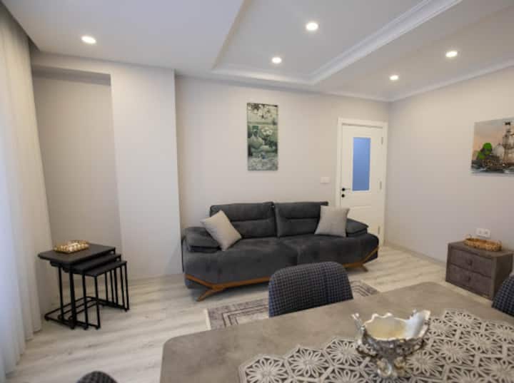 Yeni Daire - Zeytinburnu