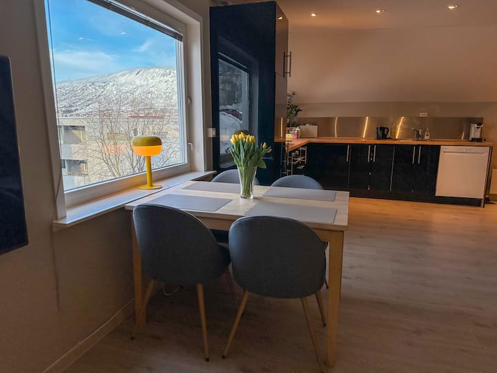 Toppleilighet I Sentrum, Stille Gate - Tromsø