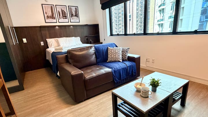 Loft Ibirapuera  Garagem, Academia Em Frente Metrô - Brasil