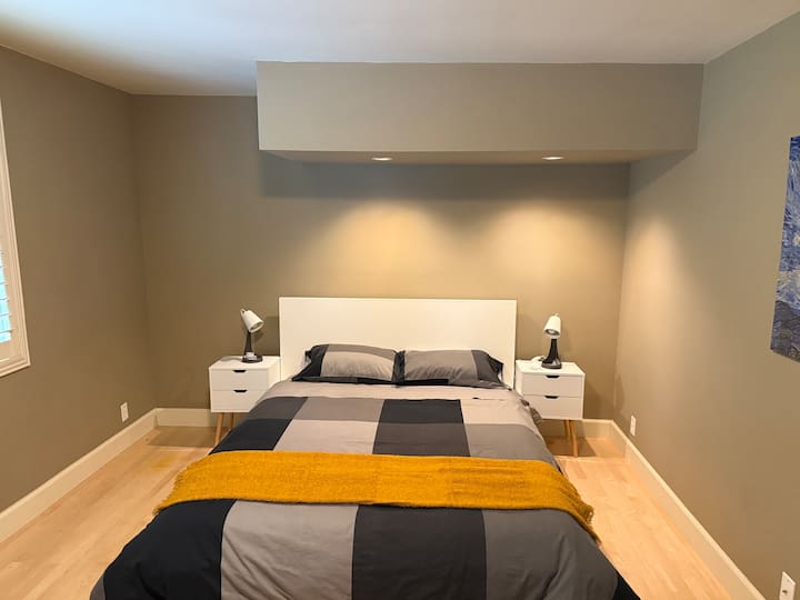 Cozy Bellevue Unit 2 Studio Adu (Private Entrance) - Bellevue, WA