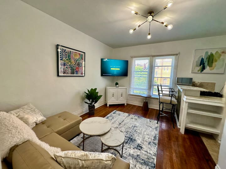 Wow-porter- Bright Unit W/office-monthly - Buffalo, NY