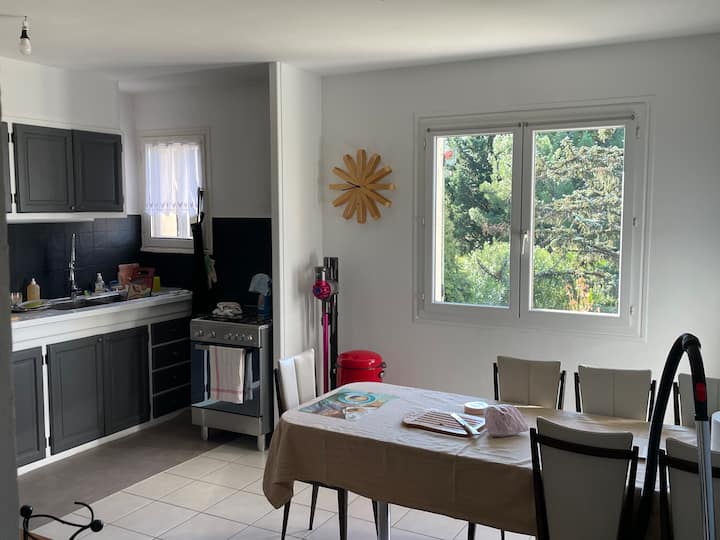Chambre Chez L’habitant - Orange