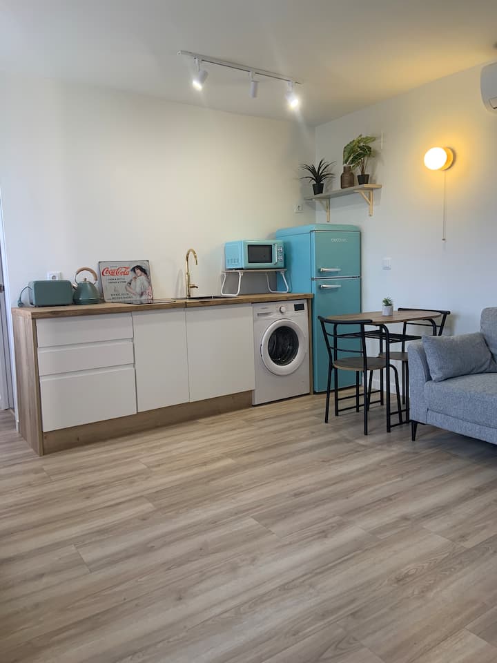 Independent Studio In A Flat - La Torre