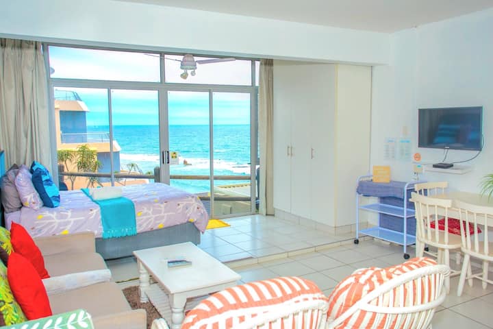 Celes Shore- Main Swim Beach- Aircon- Pool- Braai - eMdloti