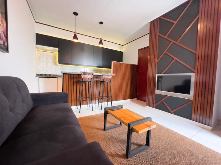 Stúdio Próximo Do Anima, Unievangélica E Heana - Brasil