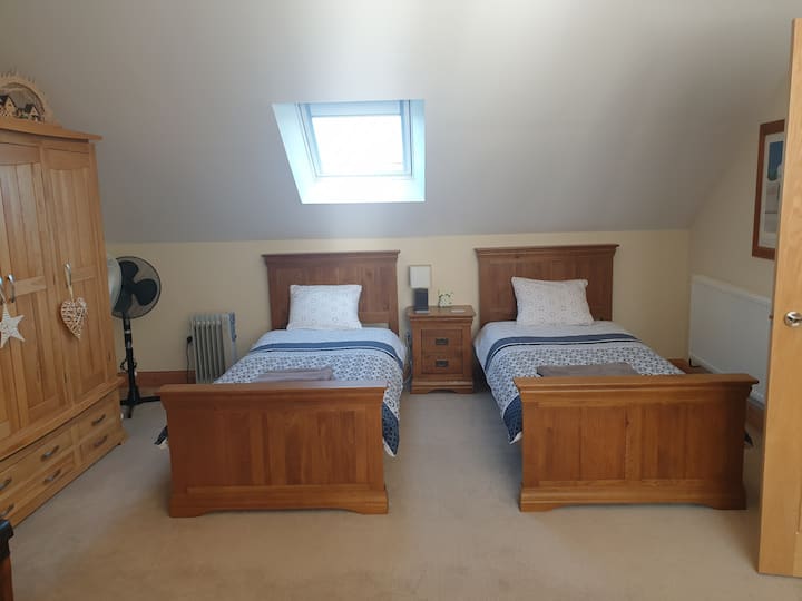 Family Bedroom In Country House - Ducey