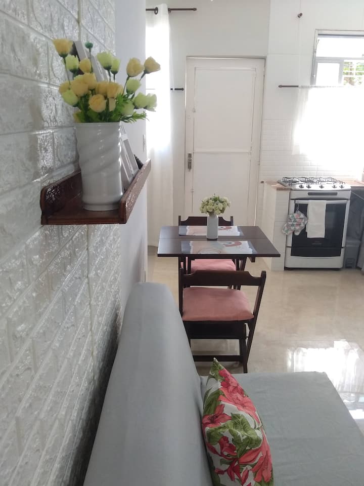 Casa 2qtos No Engenhão
Setor Oeste Até 4 Pessoas - Vista Alegre