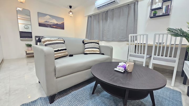 Bayside 06 - Studio W/ Full Kitchen & Cozy Lounge - Mumbai