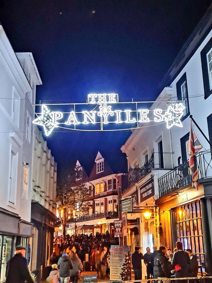 A Rustic Apartment In The Heart Of Pantiles - Tonbridge