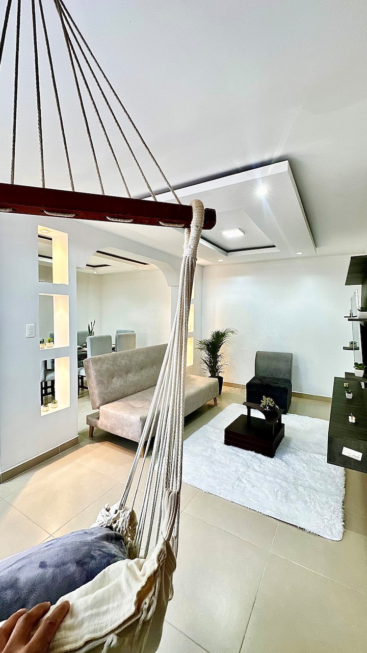 Loja Luxury Living, Supermaxi, - Loja
