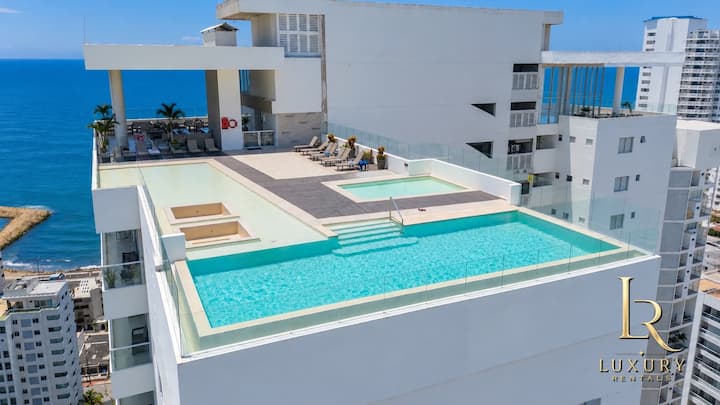 Sea View | Prime Location | Pool + Rooftop - Cartagena