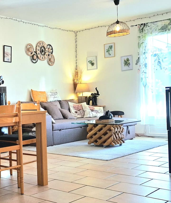 Grand Gîte Avec Option Spa Troyes, Lac & Nigloland - Aube
