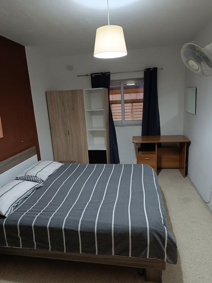 Apartment In Paceville's Center - Pembroke, Malta
