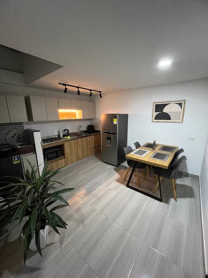 Baruc.
Centro De Confección Y Moda. Itagui - Envigado