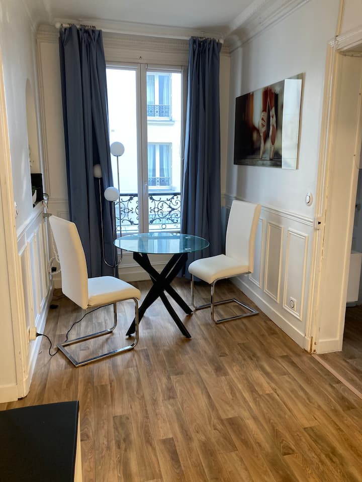 Chic Apartment Paris 7eme Near Tourist Attractions - Paris