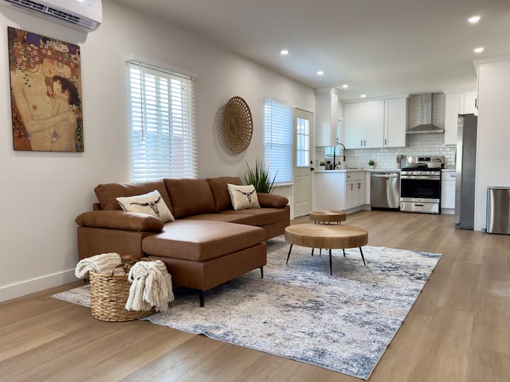 Bohemian Bless Retreat+gated Parking/ Beach/dt - Long Beach, CA