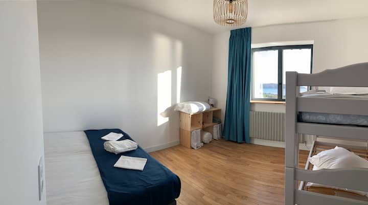 Les Passagers D'ys, Chambre 3 - Crozon