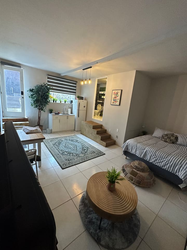 Downtown Studio W/ Private Patio - Ensenada