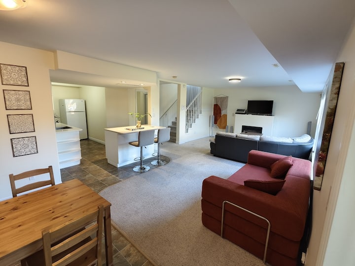 Spacious Family-friendly Suite Near Cultus Lake - Chilliwack