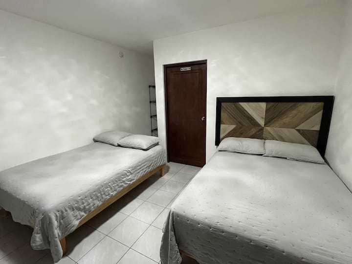 Regina 2 - Cabo San Lucas