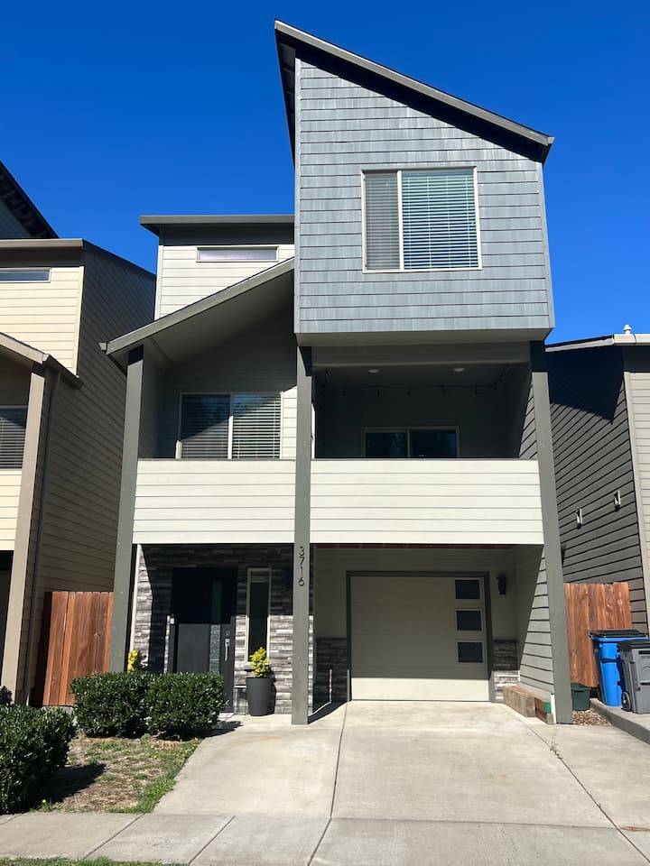 Modern Home In The Couve - Vancouver, WA