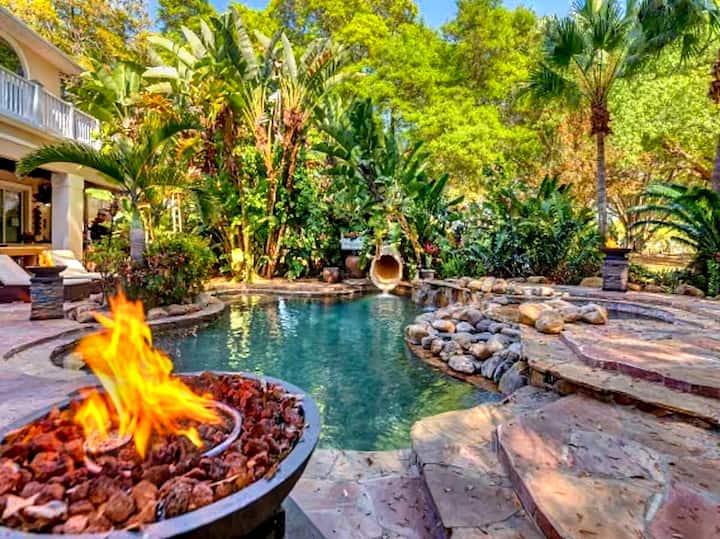Gorgeous Island Estate- 10 Br In 2 Guest Houses - クラモント, FL