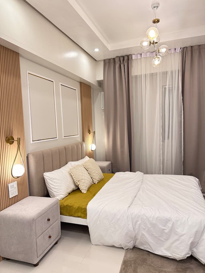Haiya's Staycation Aesthetic & Cozy In Tagaytay - Amadeo