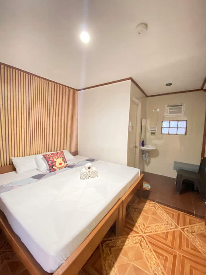 Private Ac Room For 2 Bathroom Inside Town Proper - El Nido, Philippines