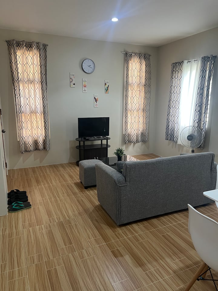 Fhl Transient House, Modern, Clean & Cozy. - Tacurong City