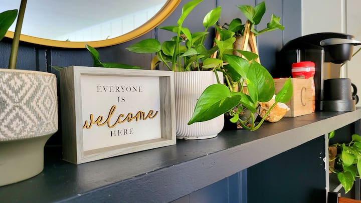 《Garden Suite》zoo•sportsone• •Nightlife•downtown - Fort Wayne, IN