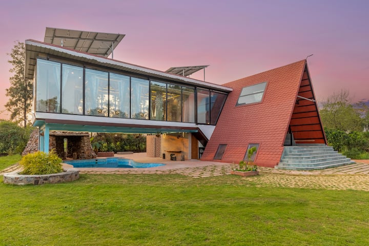 Villa W/ Glass Architecture, Pool & Treehouse - Rajasthan