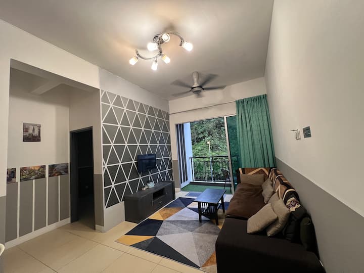 3r2b | 10 Pax | Near Pasar Malam - Cameron Highlands