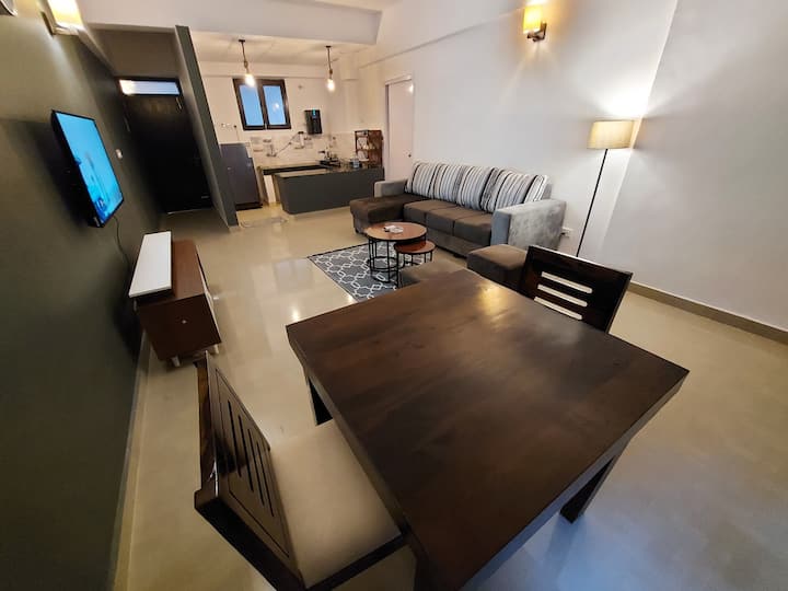 The Skyline Suite 5 | Behind Lulu Mall - Lucknow
