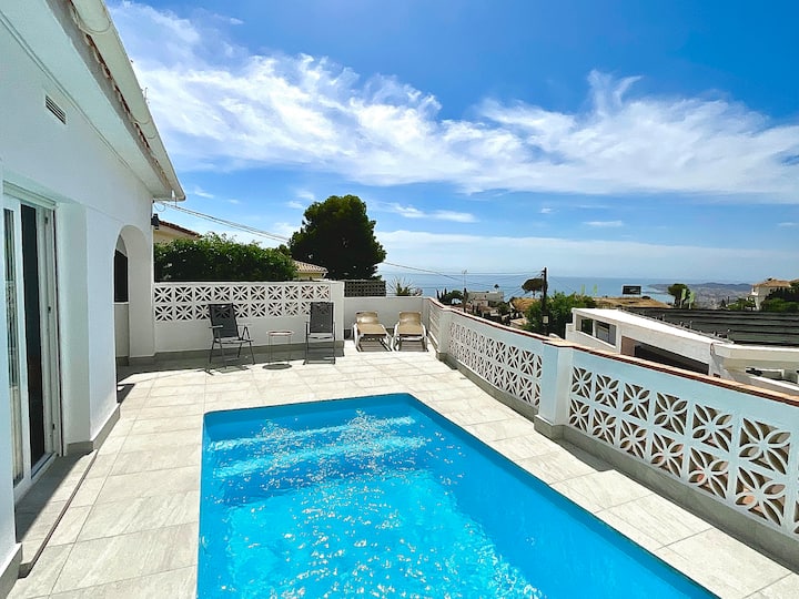 Maison Charmante Avec Piscine Privée - 베날마데나