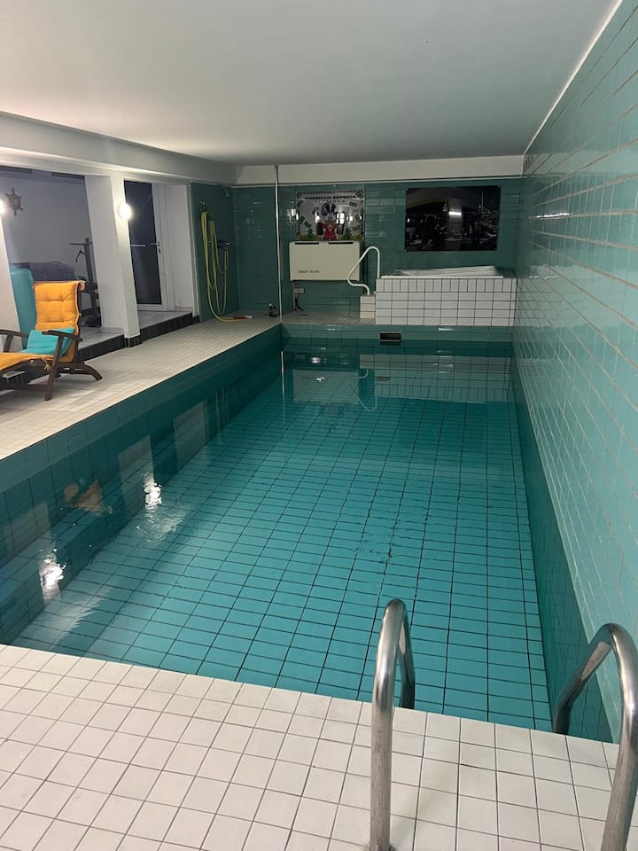 Villa Casa Blanca Mit Privatem Pool 25°c Und Sauna - デュイスブルク
