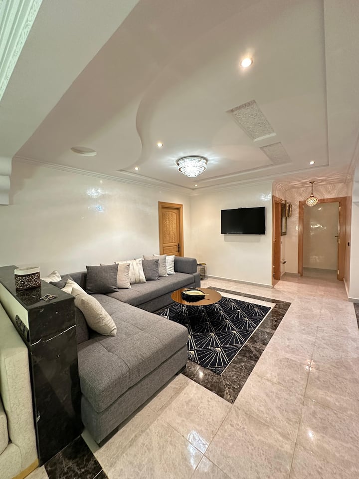 Fez Spacious Stay With Moroccan Artisanal Charm - Fez