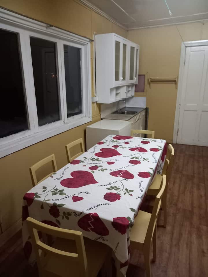 Casa Central 6 Personas - Puerto Natales