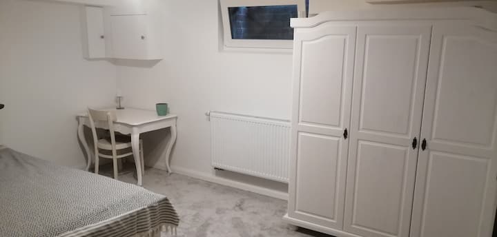 Einzelzimmer Im Einfamilienhaus - Bremen