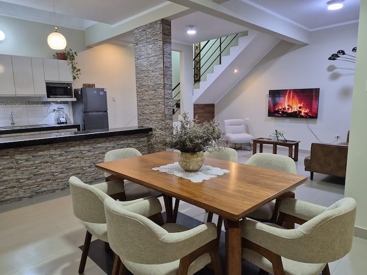 A&a Sweet Hosting | Encanto Y Comodidad - Moyobamba